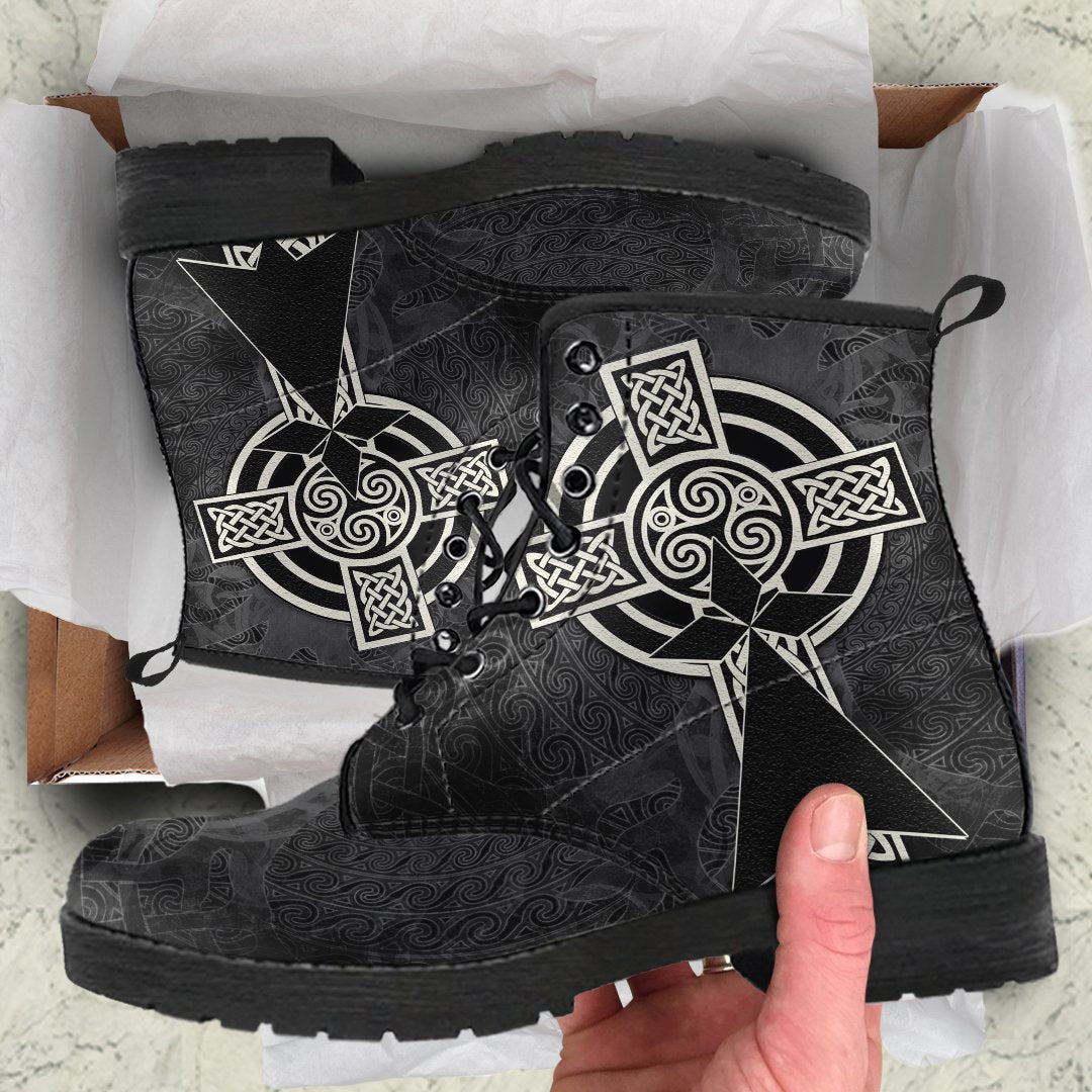 Brittany Celtic Leather Boots - Celtic Cross and Stoat Ermine Skew Sty ...